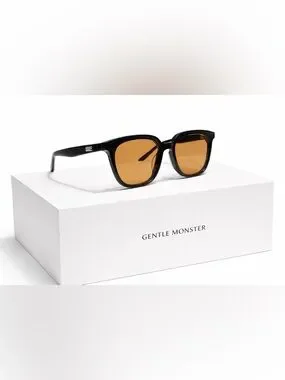 GENTLE MONSTER | Accessories | Flash Sale Gentle Monster Sunglasses Set ...